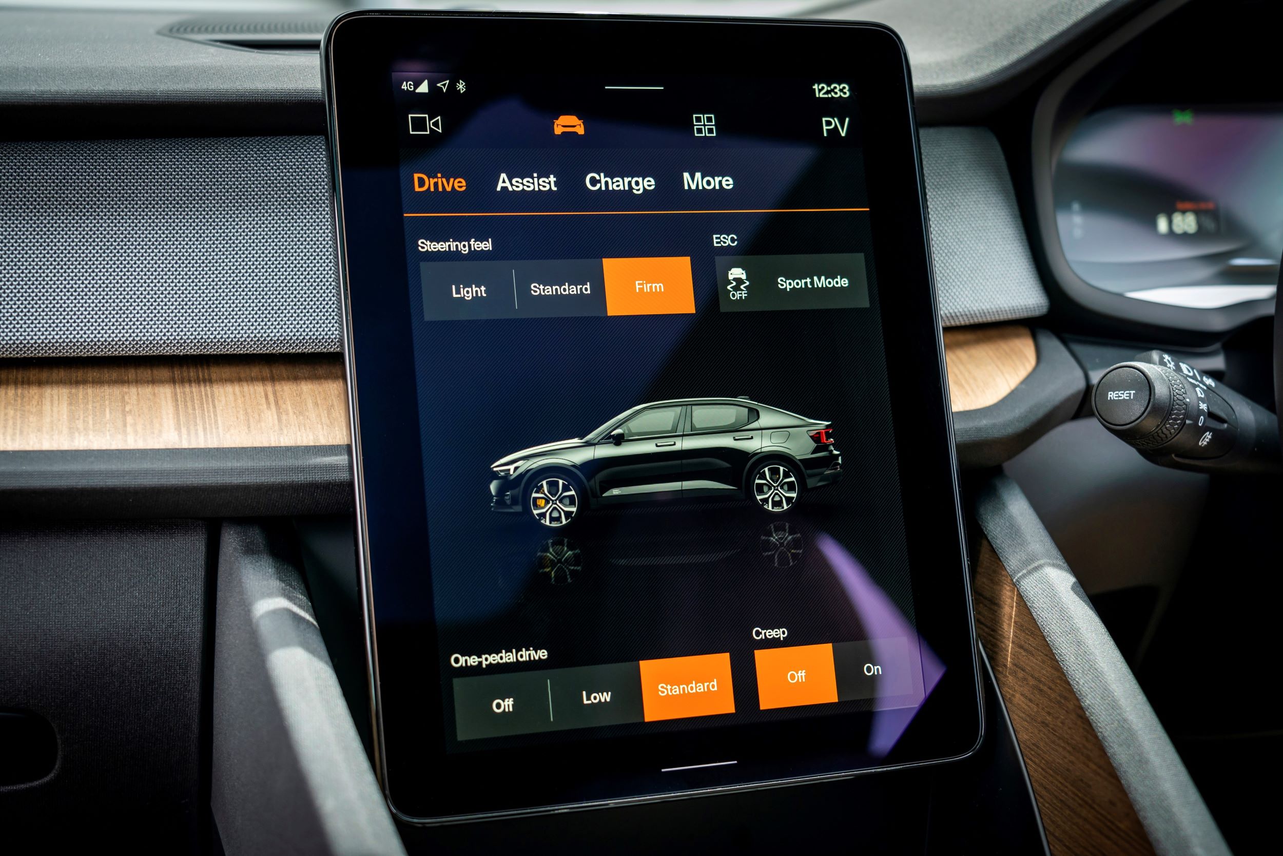 Polestar 2 Review 2024 | CARWOW LEASEY