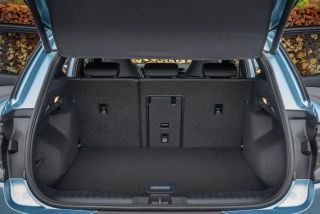 Ford Explorer Review 2024 | CARWOW LEASEY